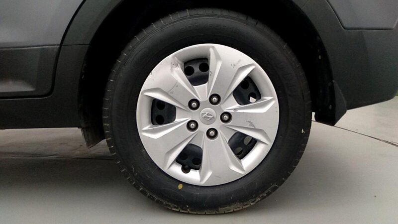 Difference Between Alloy Wheels vs Steel Wheels - Which is Better?
